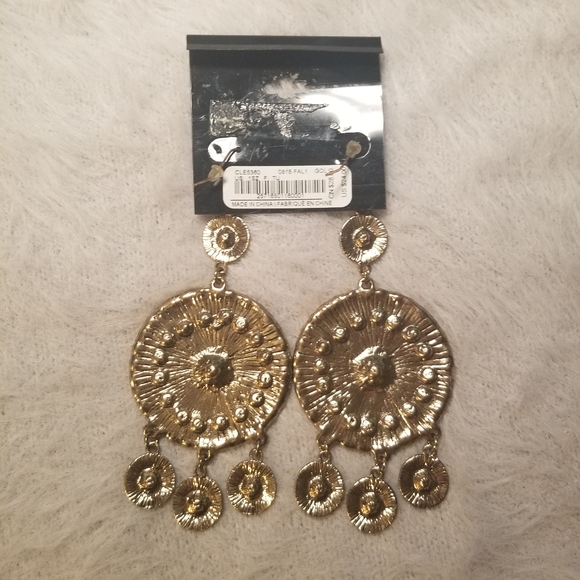 bebe | Jewelry | Bebe Gold W Diamond Crystal Elements | Poshmark